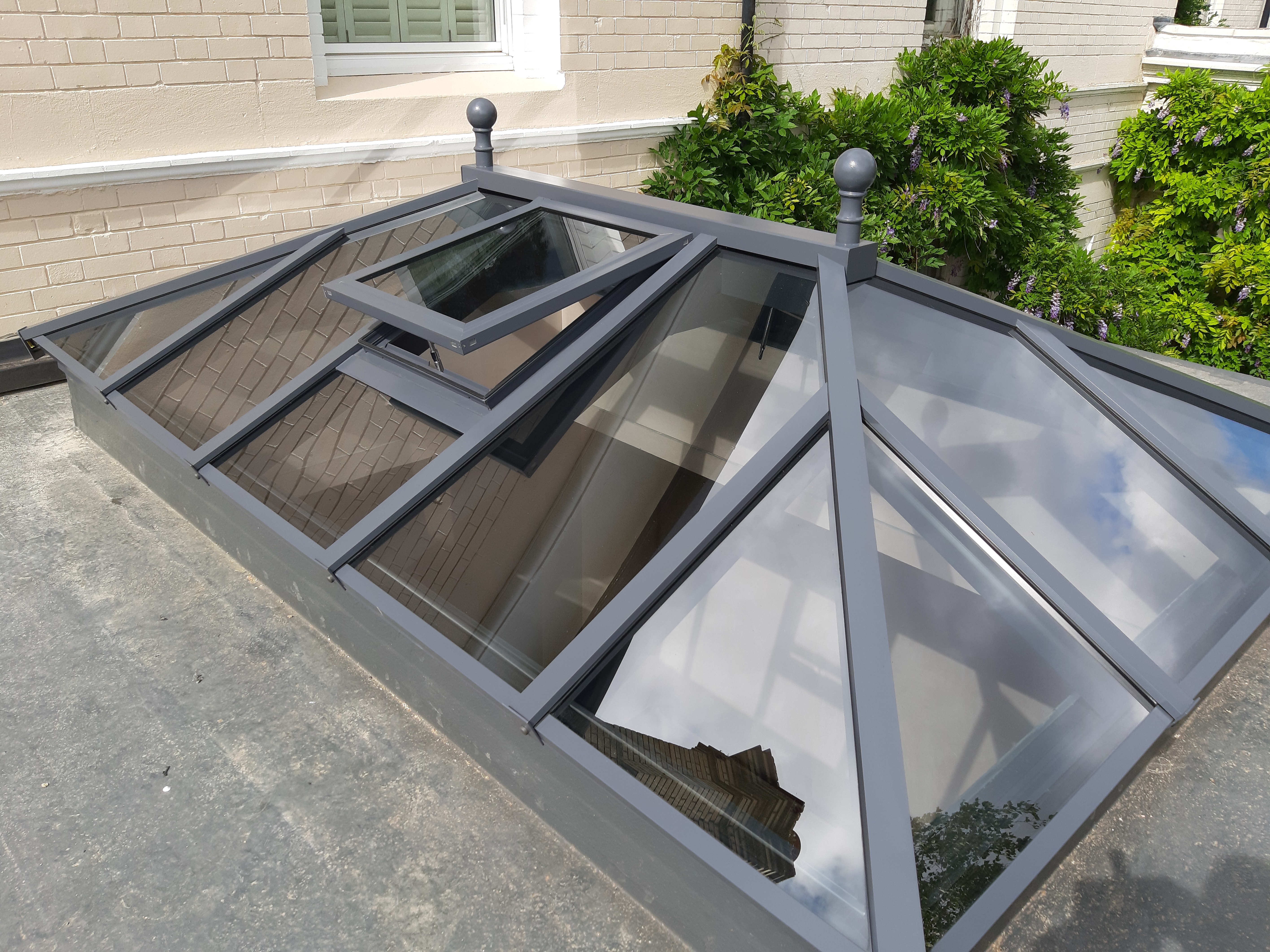 JRL - Bespoke Roof Lanterns